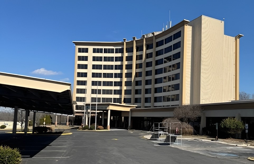 Uniformed Security at Clarion Hotel on Route 73 in Mount Laurel, NJ